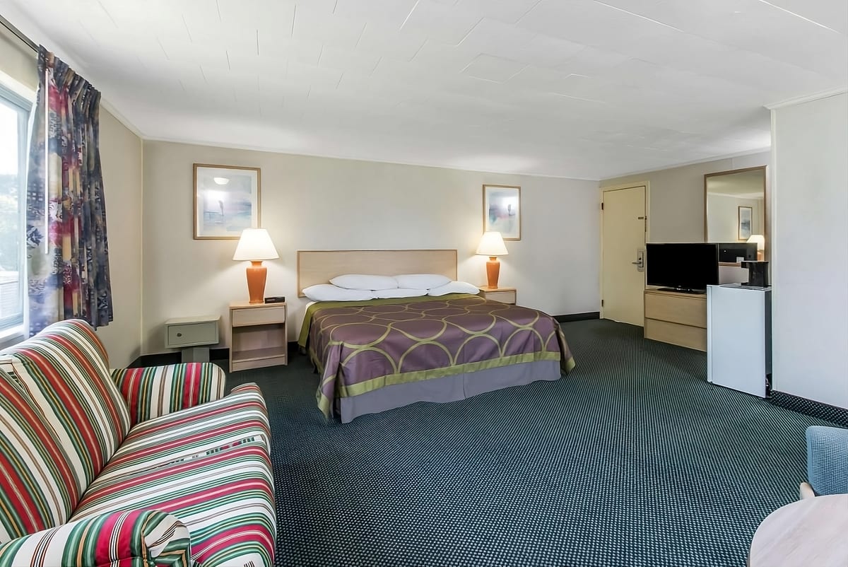 Relax Inn Cape Cod | Motel on Route 28 West Yarmouth